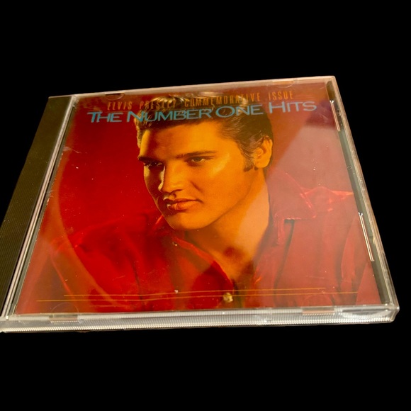 RCA | Media | Elvis The Number One Hits Cd | Poshmark